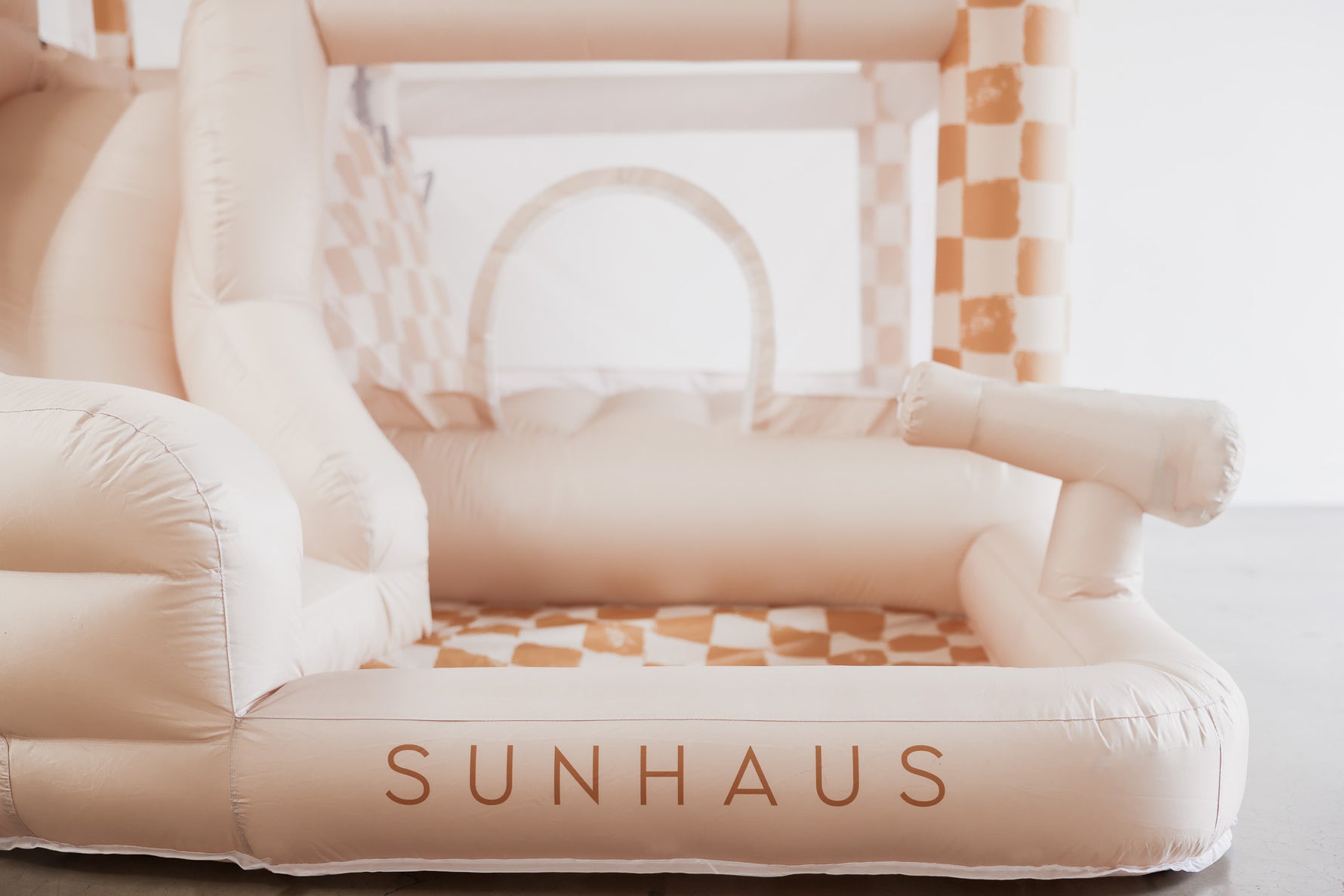 First Designer Bounce House Play Water Slide and Pool – SUNHAUS